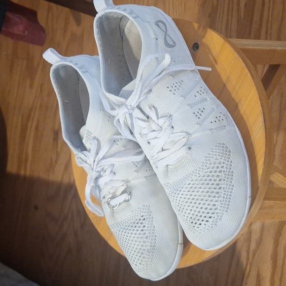 NFINITY | Shoes | Nfinity Flyte Cheer Shoes Sneakers Cheer Leading 8 ...